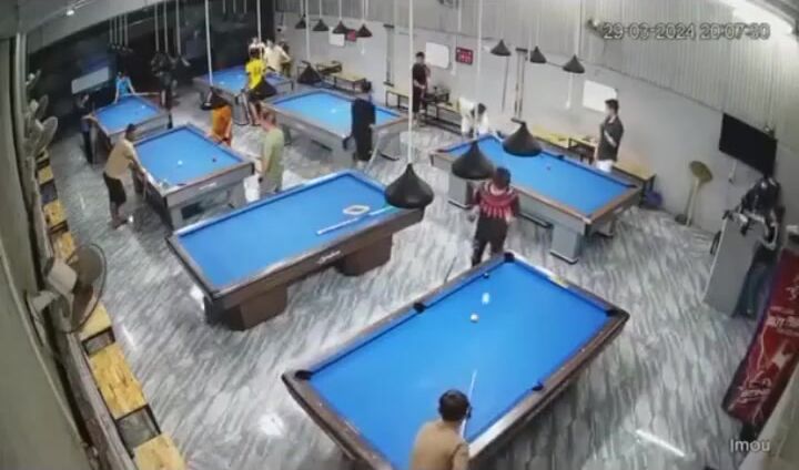 Pool Buddies Have A Cue Fight Leaving One Dying On The Pool Hall Floor