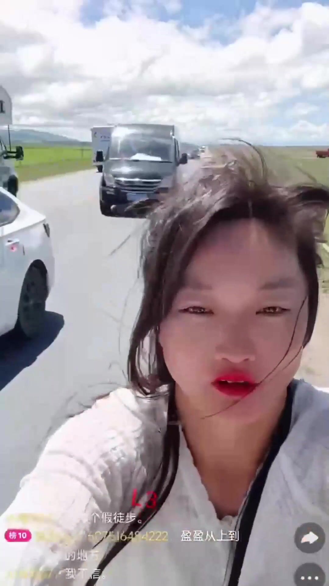 Chinese Streamer Killed When She Streams In Traffic