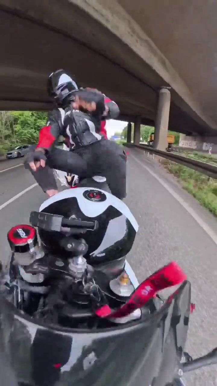 Nobody Gets Away Unscathed In This Rideout